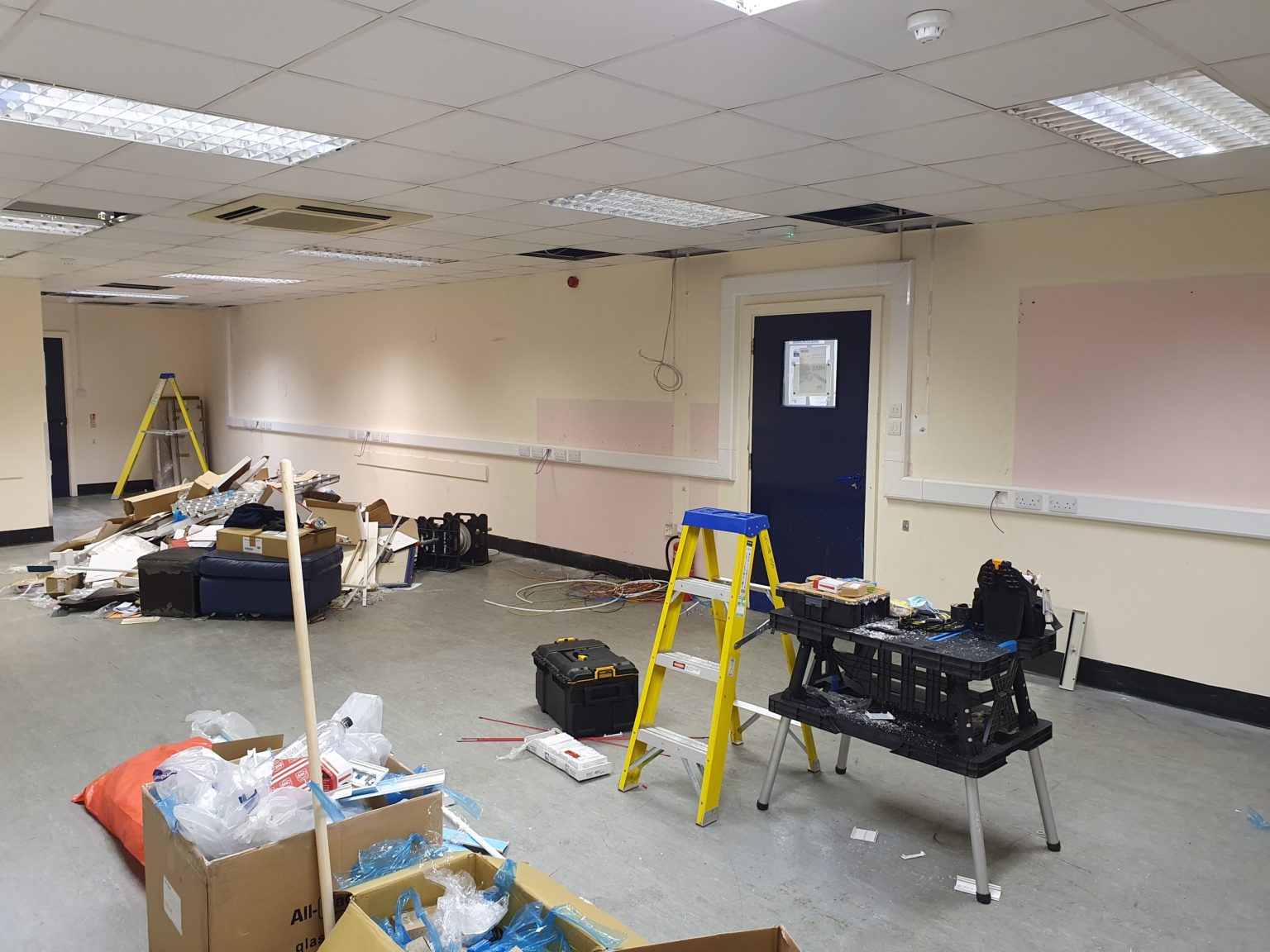 Network Cabling & Electrical Works London - PSS Installations